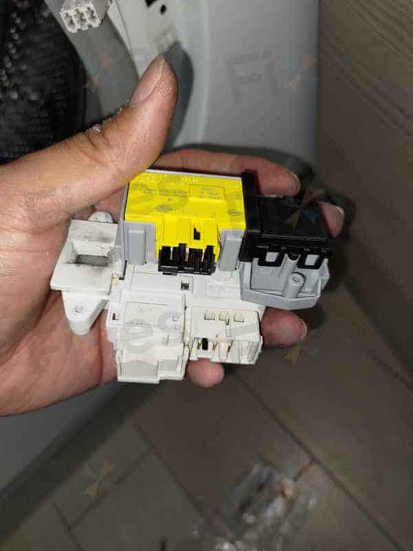 出現故障碼E07🚨De-Dietrich二合一洗衣乾衣機 DLZ1585U｜維修個案